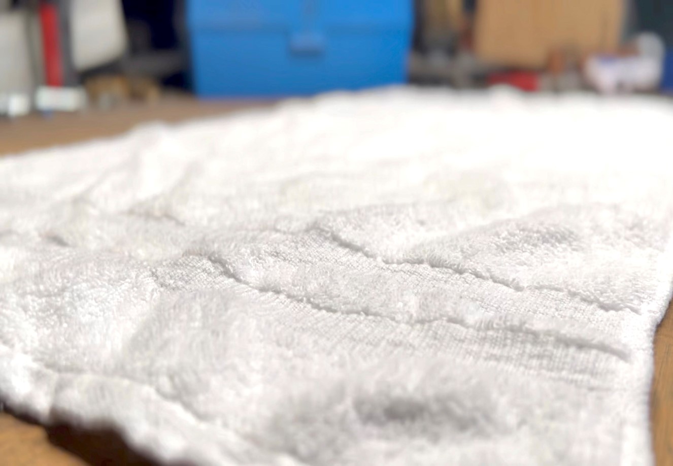 All About Wiping Cloths: Your Guide to Clean Towels - Bulk Shop Towels ...